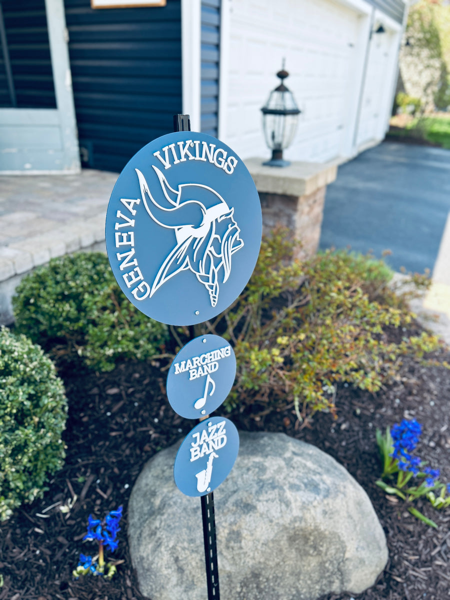 School Spirit Yard Sign – Illumination Custom Designs